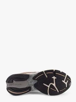 NEW BALANCE U2010 Leather Sneakers