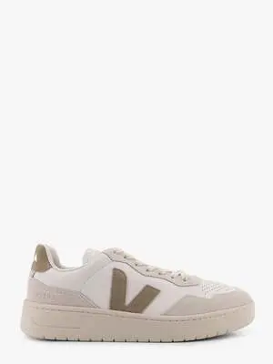 VEJA V90 Leather Sneakers With Suede Inserts - Beige