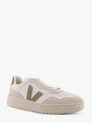 VEJA V90 Leather Sneakers With Suede Inserts