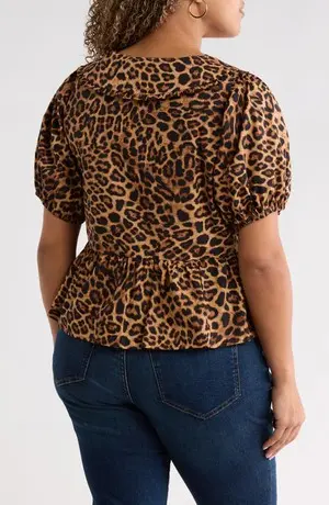 SUGARLIPS Ruffle Chelsea Collar Peplum Top