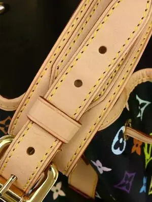 LOUIS VUITTON 2005 Monogram Petite Noe Bucket Bag