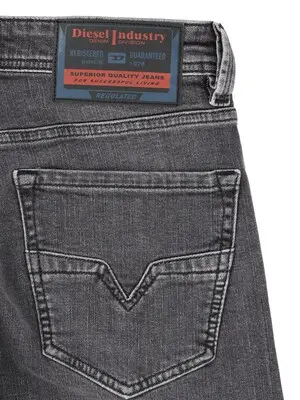 DIESEL® Jeans "1985 Larkee
