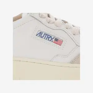 AUTRY Medalist Low Sneakers