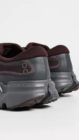 On Cloudsoma Hike Sneakers
