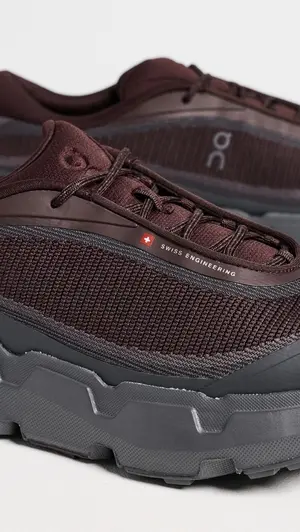 On Cloudsoma Hike Sneakers