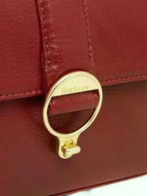 Barbour Logo-plaque Leather Shoulder Bag