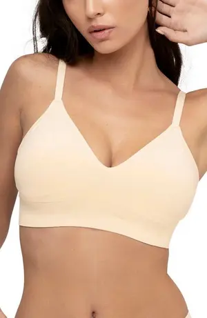 UNDEROUTFIT The Neckline Pullover Bralette - Sand