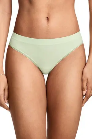 JOCKEY Seamfree Chill Thong - Frothy Mint