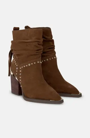 ALMA EN PENA Tassel Studed Ankle Boot Camel