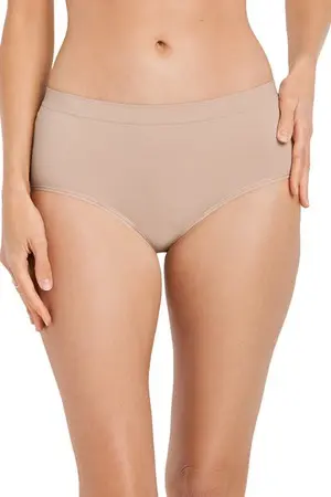 JOCKEY Seamfree Brief Light