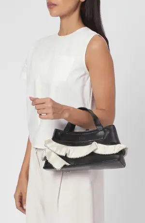 BEHNO Franca Leather Ruffle Shoulder Bag