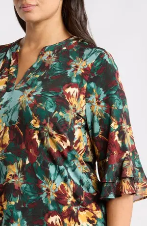 KASPER Split Neck Flutter Sleeve Tunic - Evergreen Multi