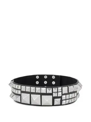 KAT MACONIE Sam Belt