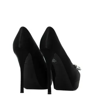 ROGER VIVIER Pointed-toe High Heels