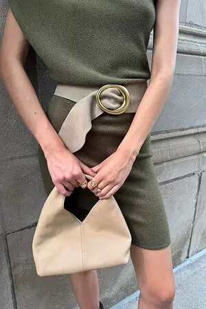 EN SAISON Margot Sweater Mi Dress