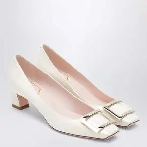 ROGER VIVIER Cire Patent Leather Trompette Pumps