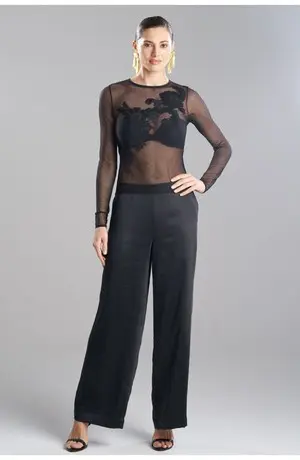 Natori Mesh Lace Applique Mesh Top - Black