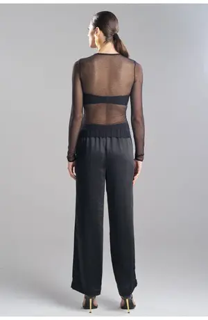 Natori Mesh Lace Applique Mesh Top