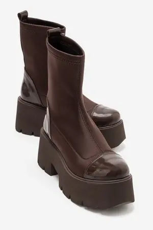 PROLOGUE SHOES Jadelina Scuba Platform Sock Boot - Brown