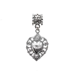 GEM KINGDOM Sacred Heart Pendant - Silver