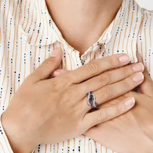 JULIANNA B. 1-1/5 Black Crisscross Ring 10k