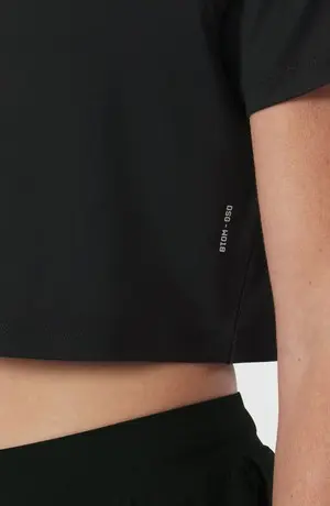 ASRV Aerosilver Cropped Tee