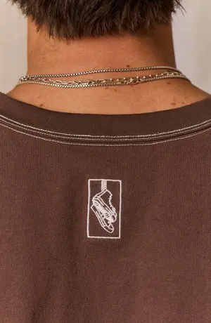 UNDER THE LIGHTS The Patch Tee - Brown
