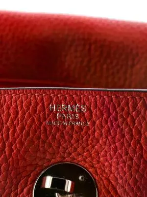 Hermès Lindy Bag Clemence 30 Shoulder Bag - Red