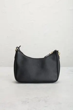 Prada Saffiano Re-edition 2005 Shoulder Bag - Black