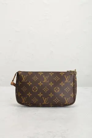 LOUIS VUITTON Monogram Pochette Accessoires Shoulder Bag