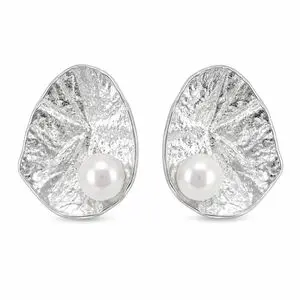 ANGEL BAROCCO Freshwater Pearl Hammered Statement Stud Earrings - Silver