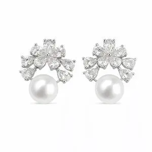 ANGEL BAROCCO Freshwater Pearl Floral Cluster Stud Earrings - Silver