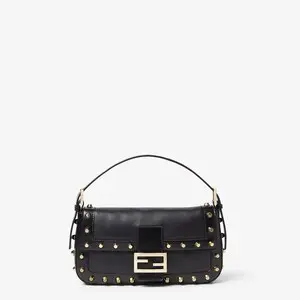 Fendi Baguette® 26424 - Black