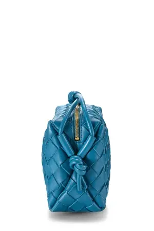 Bottega Veneta Intrecciato Loop Camera - Blue