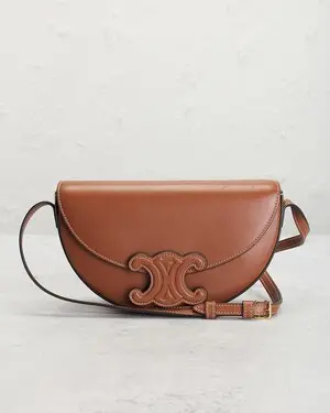 FWRD RENEW Celine Besace Cuir Triomphe Shoulder Bag