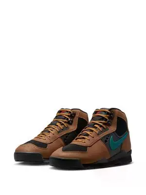 Nike Baltoro Sneakers - Brown