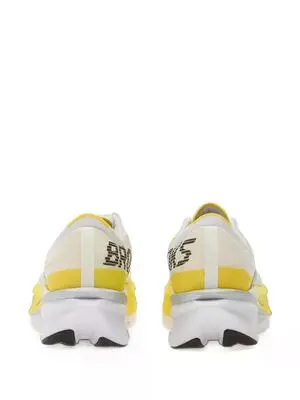 Brooks Hyperion Max 4 Sneakers