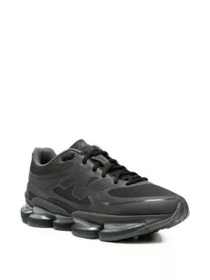 NEW BALANCE U2000 Panelled Sneakers
