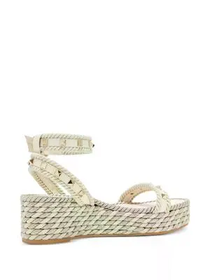 Valentino Garavani Rockstud Platform Sandals - Neutrals