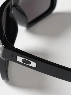 Oakley Sunglasses - Black