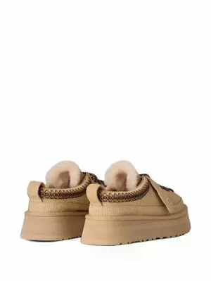 UGG Heritage Lace-up