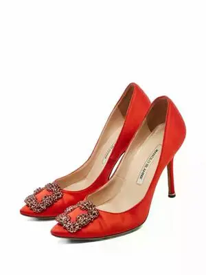 Manolo Blahnik Hangisi Heeled Pumps