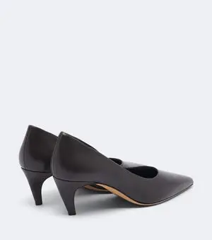 JUDE Blade Leather Pumps