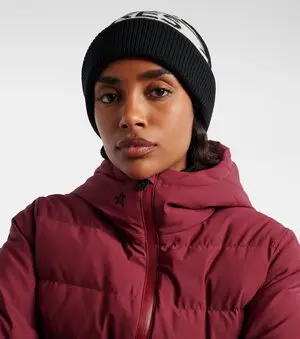 Perfect Moment Schild Intarsia Wool Beanie