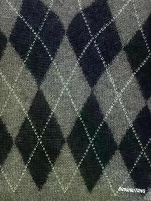 SHUSHU/TONG V-neck Diamond Quilted Sweater