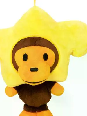 A BATHING APE Baby Milo Star-shaped Plush Keychain