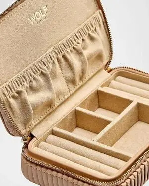 Wolf Bella Jewelry Zip Case - Mocha