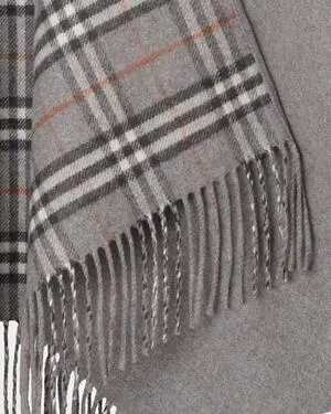Burberry Reversible Check Wool Cape - Grey