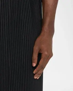 Issey Miyake Apos;s Pleats Cropped Wide-leg Trousers - Black