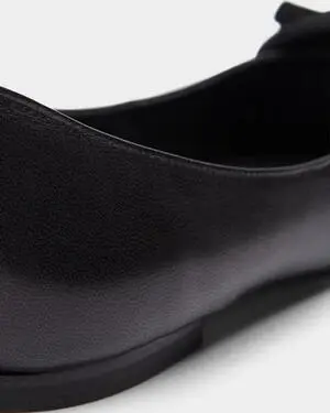 ROGER VIVIER Leather Ballerina Flats